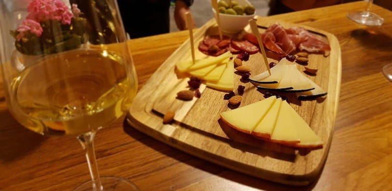 Dubrovnik: Croatian Food, Wine & Old Town Highlights Tour - Step 5: Additional Sightseeing and Cultural Stops