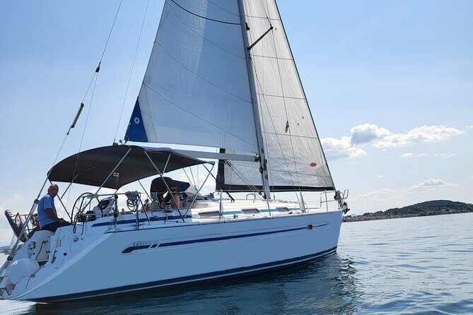 Dubrovnik : Elafity & Blue cave Full day group sail boat tour - Key Points