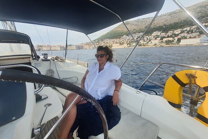 Dubrovnik : Elafity & Blue cave Full day group sail boat tour - FAQ