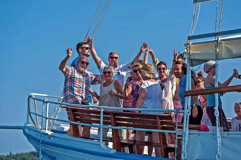 Dubrovnik: Elaphite Islands Cruise w/ Drinks, Optional Lunch - FAQs