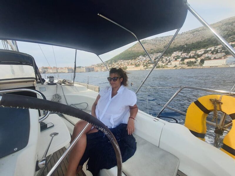 Dubrovnik - Full day group yacht tour to Elaphiti&Blue cave - FAQ