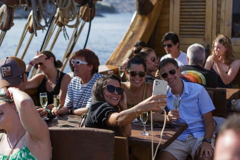 Dubrovnik: Galleon Sunset Cruise with a Live Guide & Drink - Authenticity & Customer Feedback