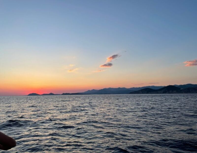 Dubrovnik: Golden Hour Sunset Cruise - What to Expect from the Dubrovnik Sunset Cruise