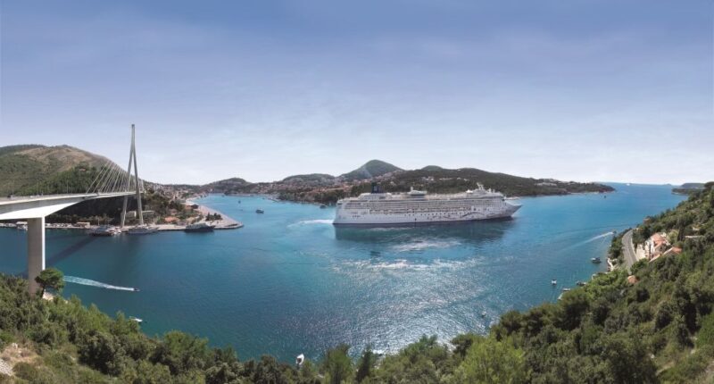 Dubrovnik: Group Sightseeing Tour with Stunning Views - An overview of what this tour offers