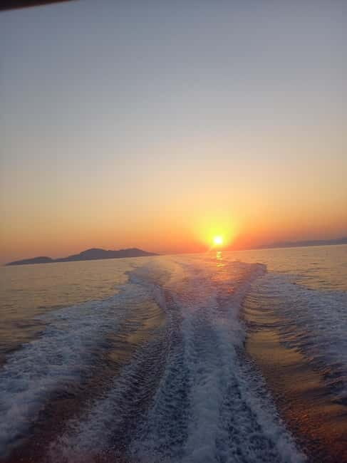 Dubrovnik: Hvar Island Luxury Mini Yacht Tour - Introduction: A Glimpse of the Tour Experience