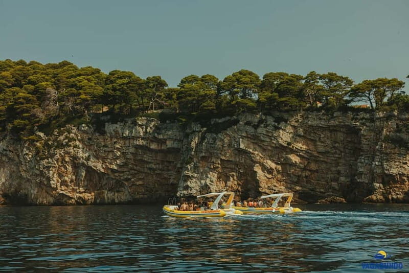 Dubrovnik: Morning Blue Cave speedboat tour with drinks - FAQ