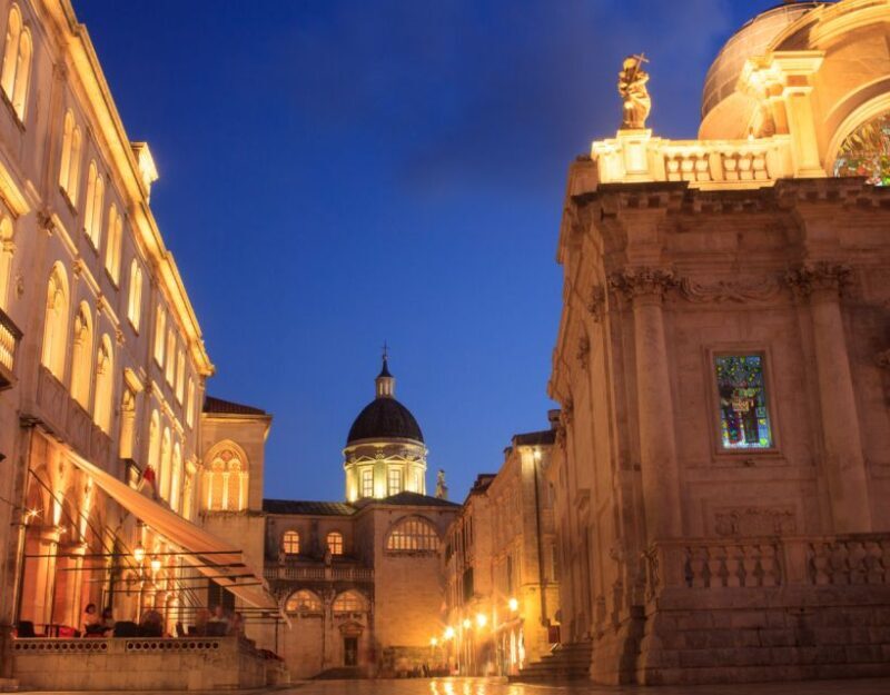 Dubrovnik: Old Town Highlights Guided Evening Walking Tour - Key Points