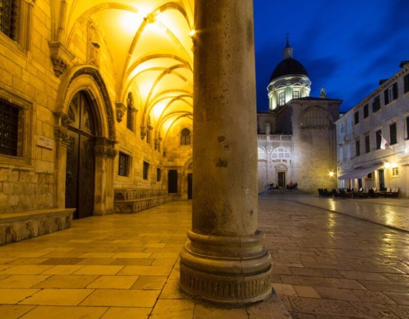Dubrovnik: Old Town Highlights Guided Evening Walking Tour - Why Book the Dubrovnik Old Town Evening Walking Tour?