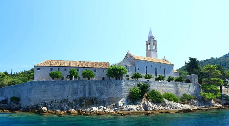 Dubrovnik or Cavtat: Blue Cave & Elaphiti Islands Boat Tour - Who Will Love This Tour?