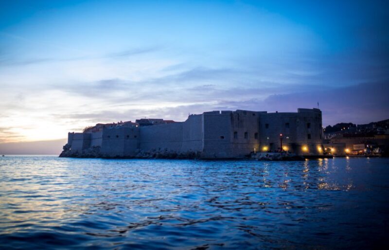 Dubrovnik: Panoramic Sunset Cocktail Cruise Around Old Town - Why Choose the Dubrovnik Sunset Cocktail Cruise?