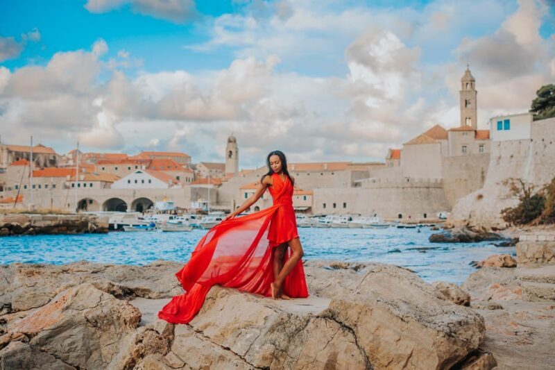 Dubrovnik: Private Flying-dress Photoshoot - What Do You Get?