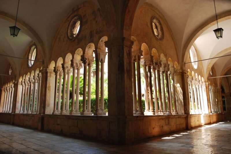 Dubrovnik Private Sightseeing Tour and Cable Car Ride - Who Should Book This Tour?