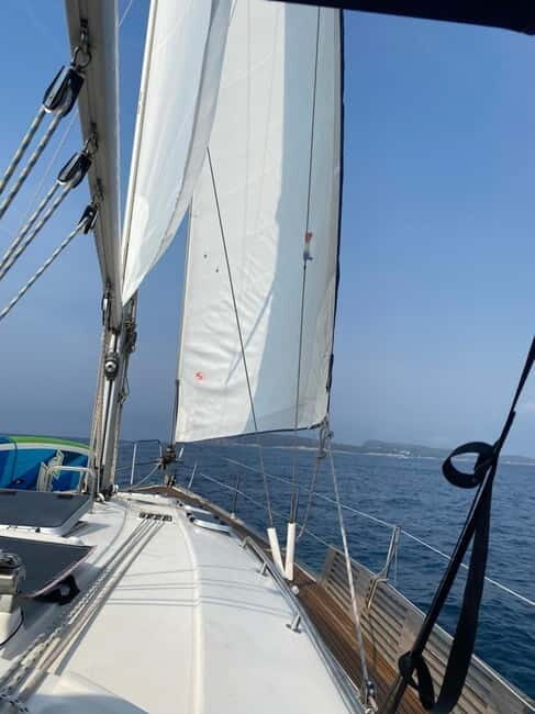 Dubrovnik : Private Sunset tour on a yacht around Dubrovnik - An In-Depth Look at the Experience