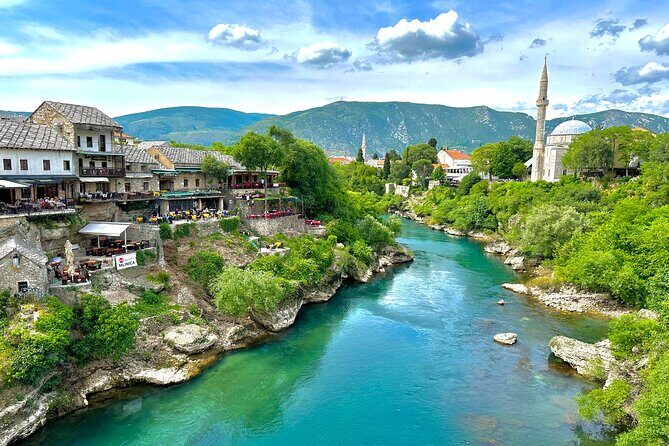 Dubrovnik: Private Tour to Mostar & Kravice Waterfalls - Introduction: Unlocking Bosnia from Dubrovnik