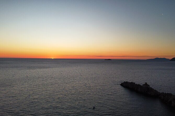 Dubrovnik Romantic Sunset Boat Tour - Practical Tips for Booking and Enjoyment