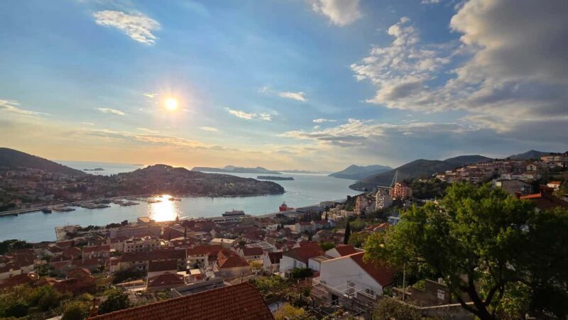 Dubrovnik Scenic Tour & Lunch/Dinner at Country Estate - Discovering Dubrovnik: Beyond the Walls