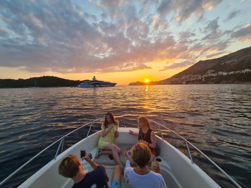 Dubrovnik: Sunset Tour With Panorama Of City Walls - The Value of the Tour