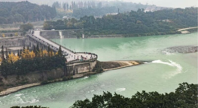 Dujiangyan Half Day Tour and Blue Tears Night View - Exploring Dujiangyan: An Engineering Wonder