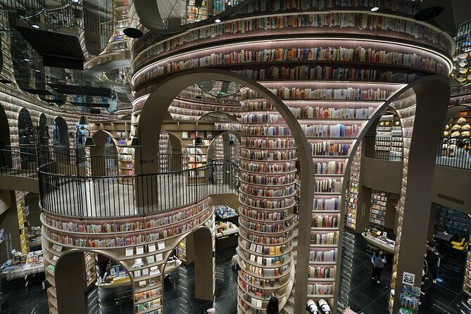 Dujiangyan Irrigation System and Panda Base Day tour - Authentic Experiences and Practical Tips