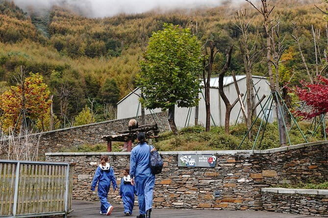 Dujiangyan Irrigation system and Sanxingdui Chinese "pyramid" museum Day-Trip - FAQ