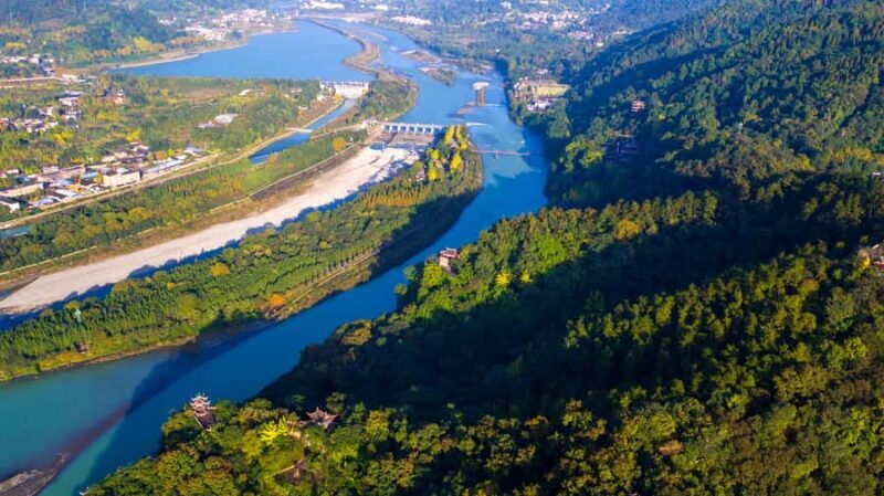 Dujiangyan Irrigation System & Mt. Qingcheng (Small Group) - An In-Depth Look at the Tour