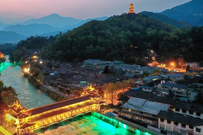 Dujiangyan Panda base & Irrigation System Private Day Tour - Exploring the Panda Base: A Closer Look at Pandas in Chengdu