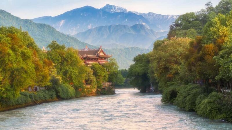 Dujiangyan Scenic Area & Sanxingdui in Chengdu: 1-Day Tour - A Closer Look at the Itinerary