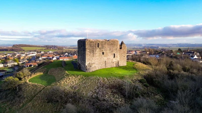 Dundonald Castle: Entry Ticket, Guided Tour & Light Lunch - An In-Depth Look at Dundonald Castle
