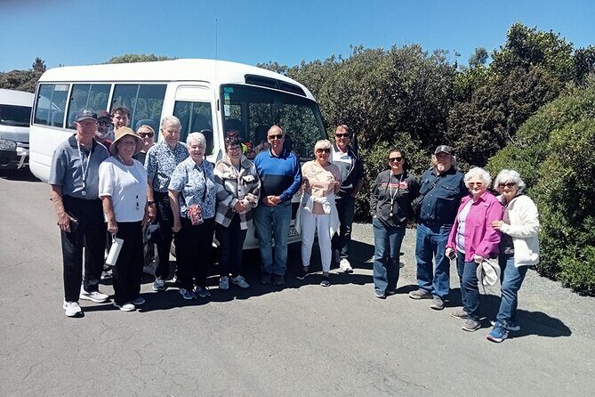 Dunedin Nature and City Tour with Larnach Castle included - Key Points