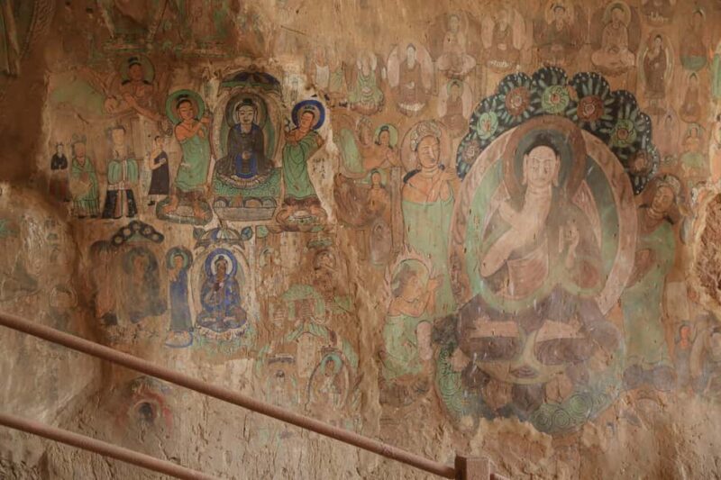 Dunhuang's Hidden Treasures: Yulin Grottoes n' Suoyang Ruins - Key Points