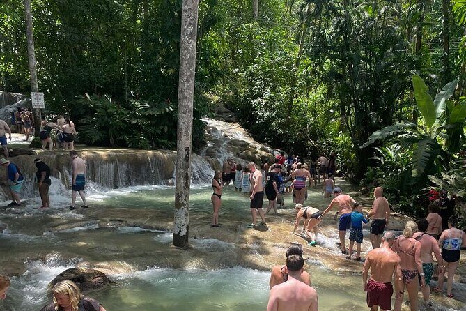 Dunn River Falls from Montego Bay Private Tour - FAQ