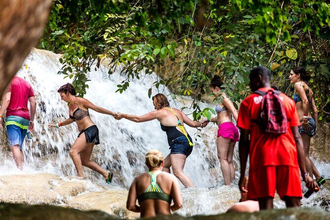 Dunns River & Blue Hole Day Trip with Lunch - What’s the Tour All About?