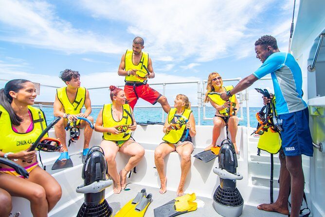 Dunn's River Climb, Zipline and Catamaran Cruise from Ocho Rios - Transportation and Group Size: Making It Easy