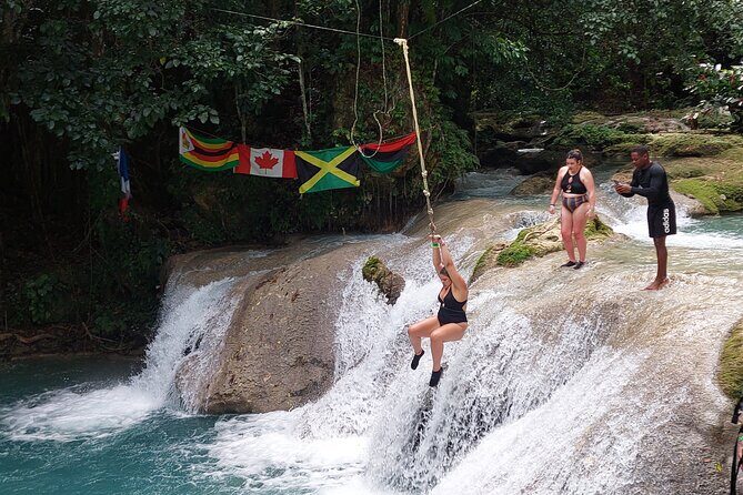 Dunn's River Falls and Blue Hole Private Tour From Ocho Rios - Analyzing the Price and Value