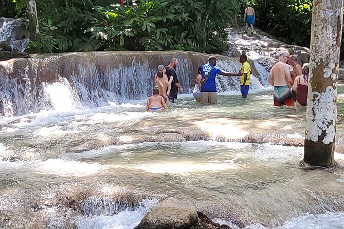 Dunn's River Falls and Martha Brea Bamboo rafting with admissions - FAQs