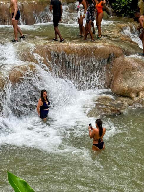 Dunn's River Falls, Bob Marley 9 Mile - Optional Lagoon Tour - Who This Tour Is Best For