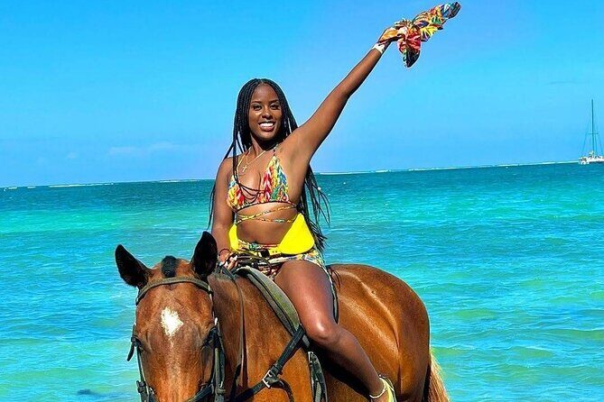 Dunn's River Falls Climb, Zipline and Horseback Riding Private Tour - An In-Depth Look at the Tour Experience