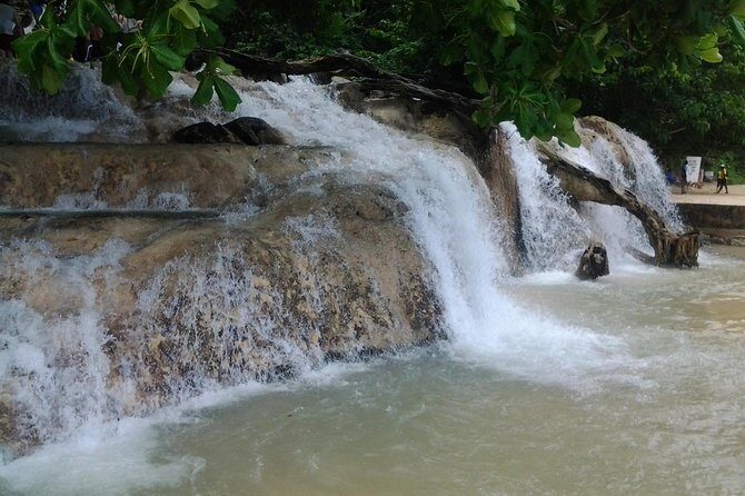 Dunn's River Falls Excursion from Ocho Rios - Key Points