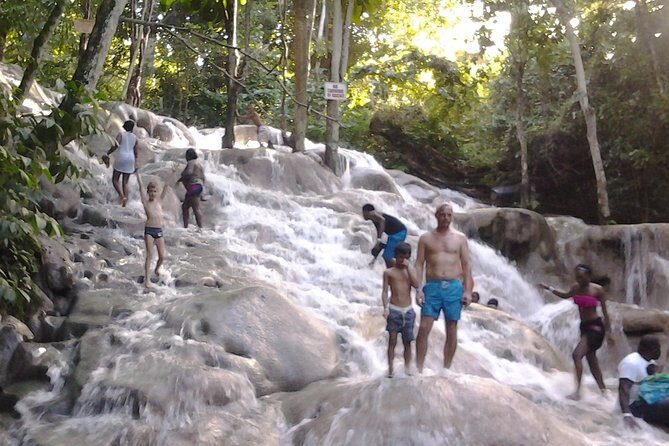 Dunn's River Falls Excursion from Ocho Rios - Starting the Day: Convenient Pickup and Setting Out