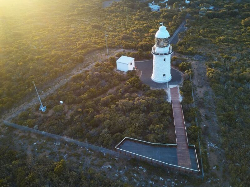 Dunsborough: Cape Naturaliste Lighthouse Guided Tour - The Experience Itself
