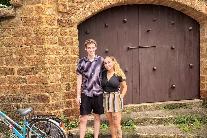 Duong Lam ancient village - Thay Pagoda - Van Phúc silk - Exploring Vietnam’s Hidden Gems: A Full-Day Tour to Duong Lam, Thay Pagoda, and Van Phúc Silk