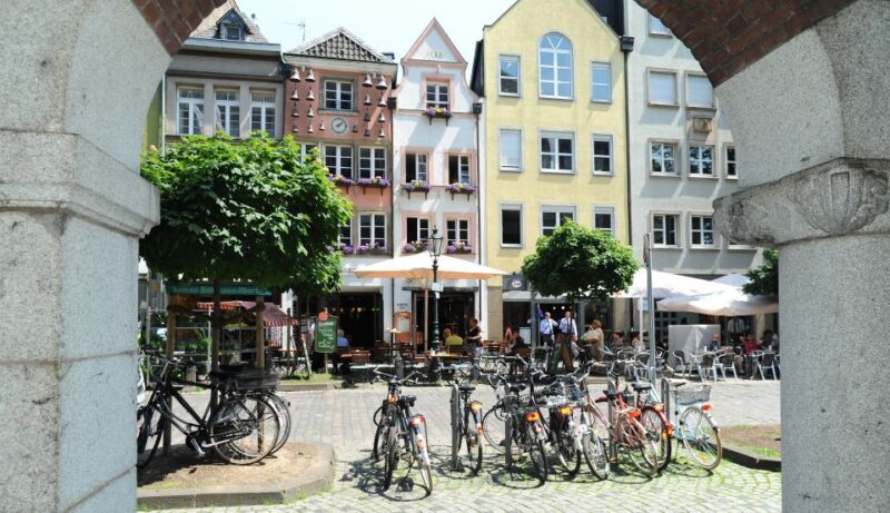 Düsseldorf: Altstadt Guided Tour - Introduction