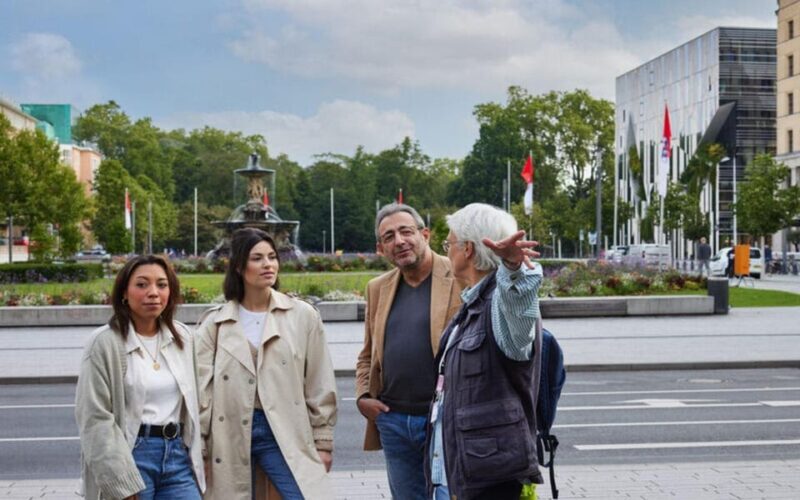 Düsseldorf: In a nutshell - the 60 minutes tour - The Practical Side: What’s Included and How to Join