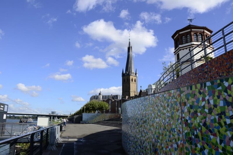 Düsseldorf: Old town and banks of Rhine - heart and lifeline - FAQ about the Düsseldorf Old Town and Rhine Bank Tour