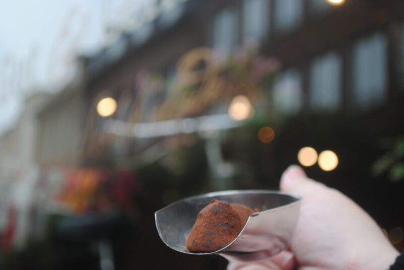 Düsseldorf: Sweet Treats Guided Walking Tour of Old Town - Key Points