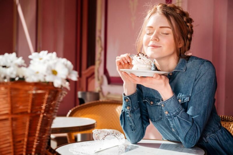Düsseldorf: Sweet Treats Guided Walking Tour of Old Town - The Value of This Experience