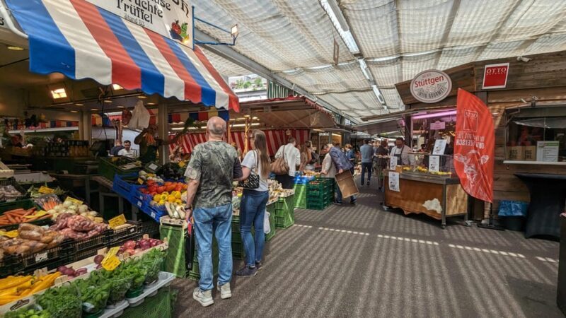 Düsseldorf: Tipping based - Old Town Walking Tour - The Experience & The Guide