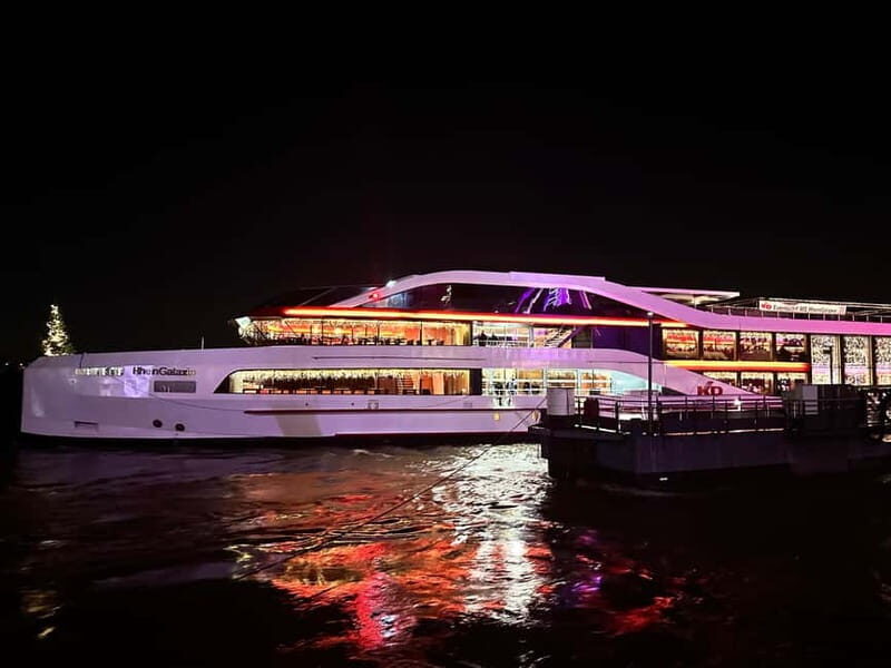 Düsseldorf: Winter Afternoon Boat Cruise on the Rhine - What You Can Expect on Board