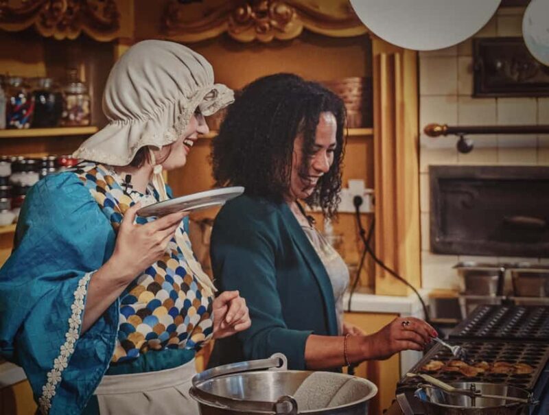 Dutch Mini Pancake Baking Experience with Mrs. Sweetcake - Key Points