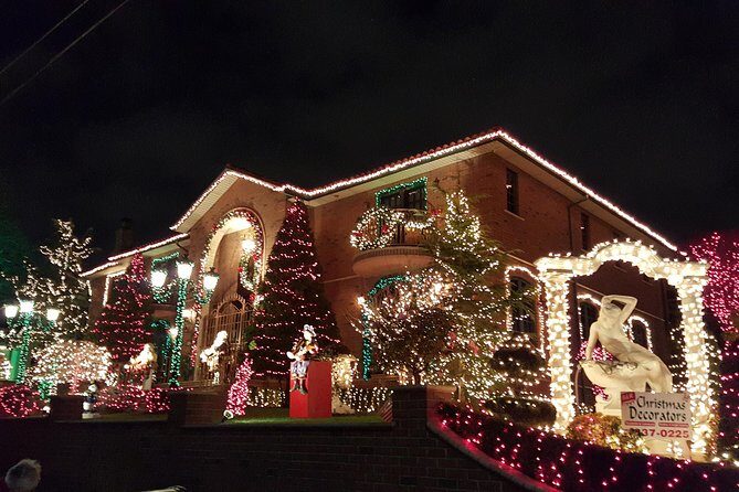 Dyker Heights Brooklyn Christmas Lights Tour - Authentic Experiences and Insider Tips